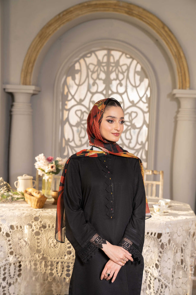 Smokey– Hemstitch.pk